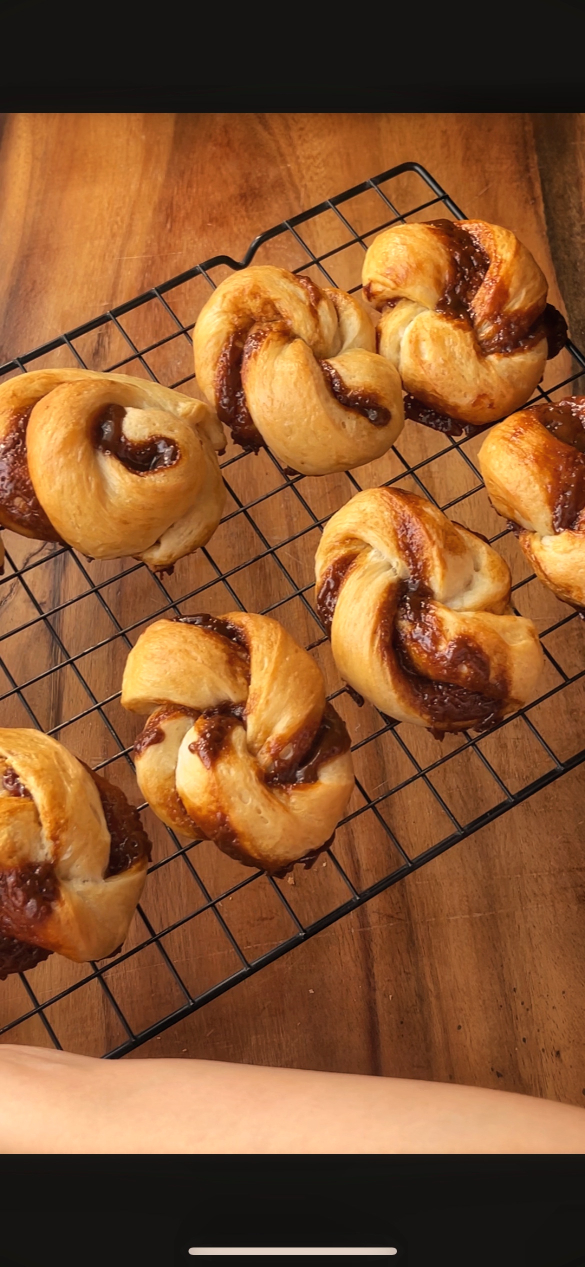 Coco Jam Swirl Buns Recipe - Hello Bake PH
